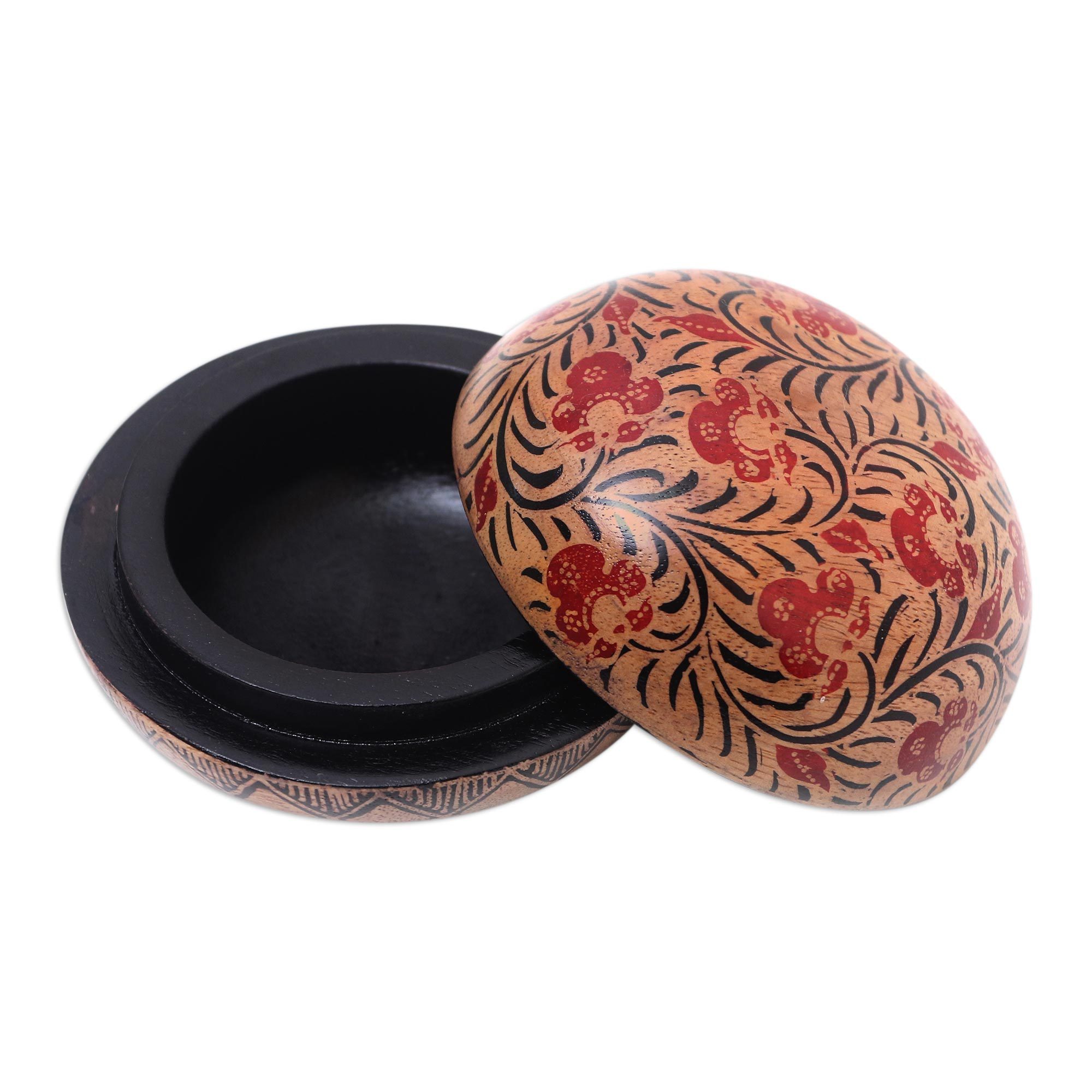 UNICEF Market | Balinese Round Wood Batik Decorative Box - Batik Circle