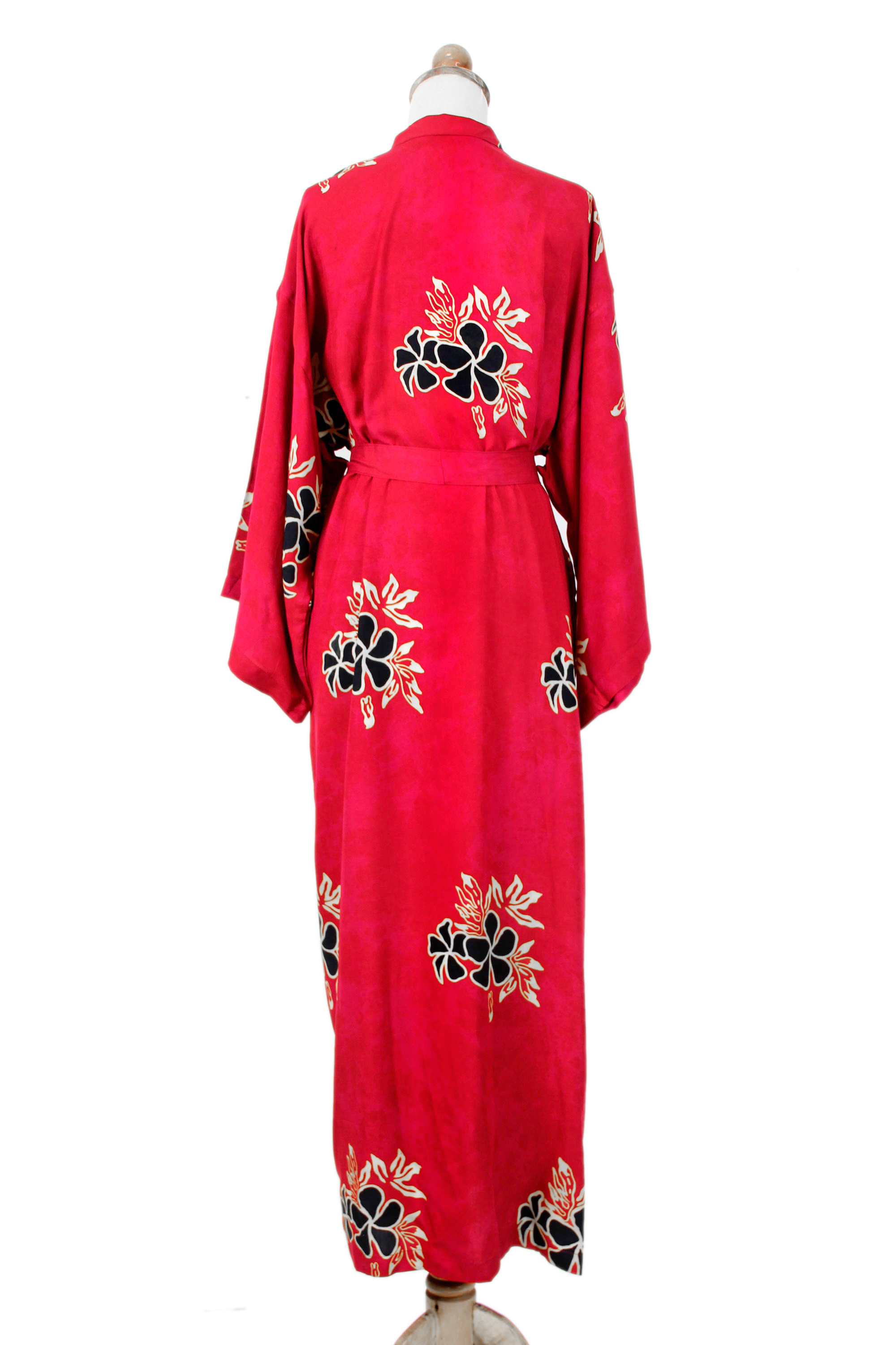 UNICEF Market | Handcrafted Indonesian Batik Robe - Tropical Blooms