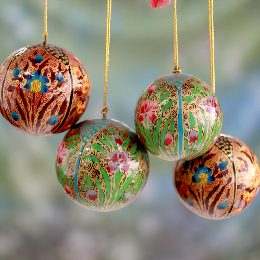 UNICEF Market Set Of 4 Handmade Floral Christmas Ornaments From India Holiday Delights