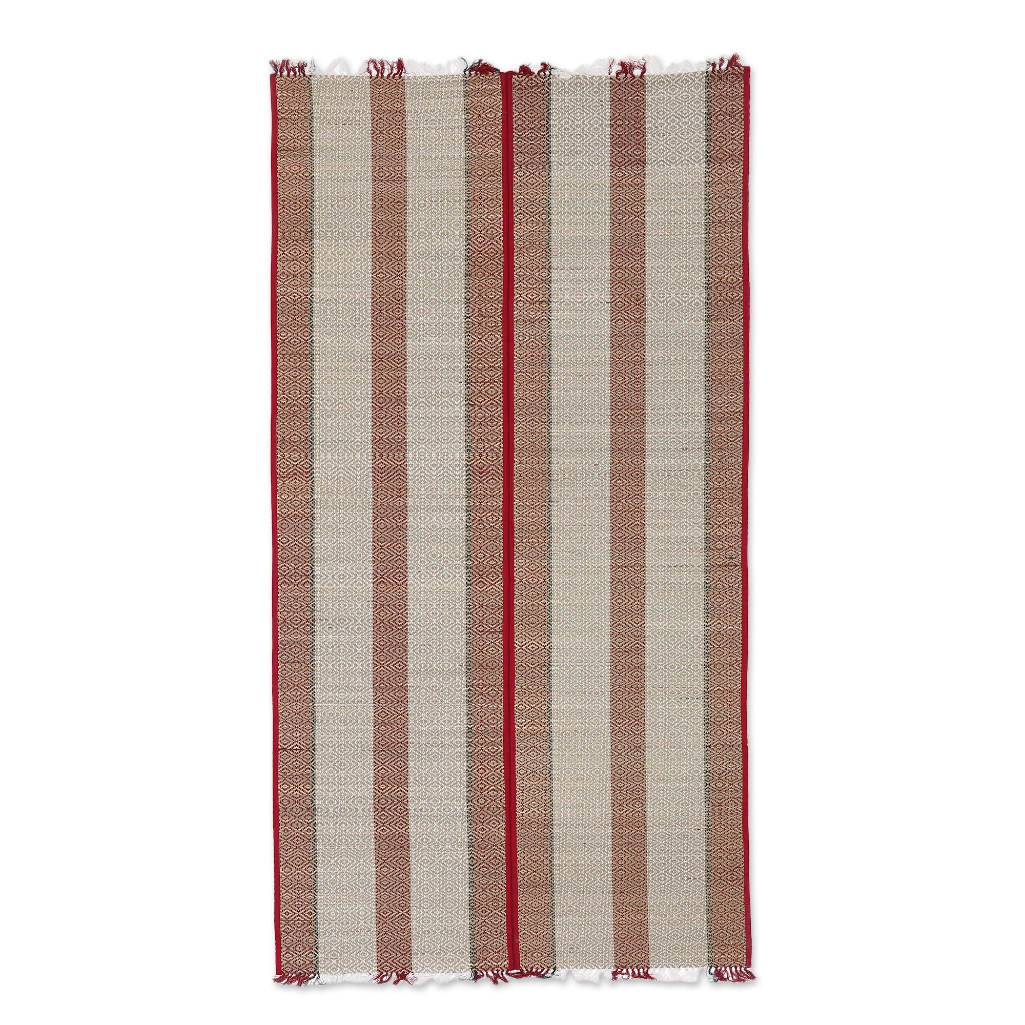 Cotton and Reed Area Rug in Red and White (3x5.5) - Classic Stripes ...