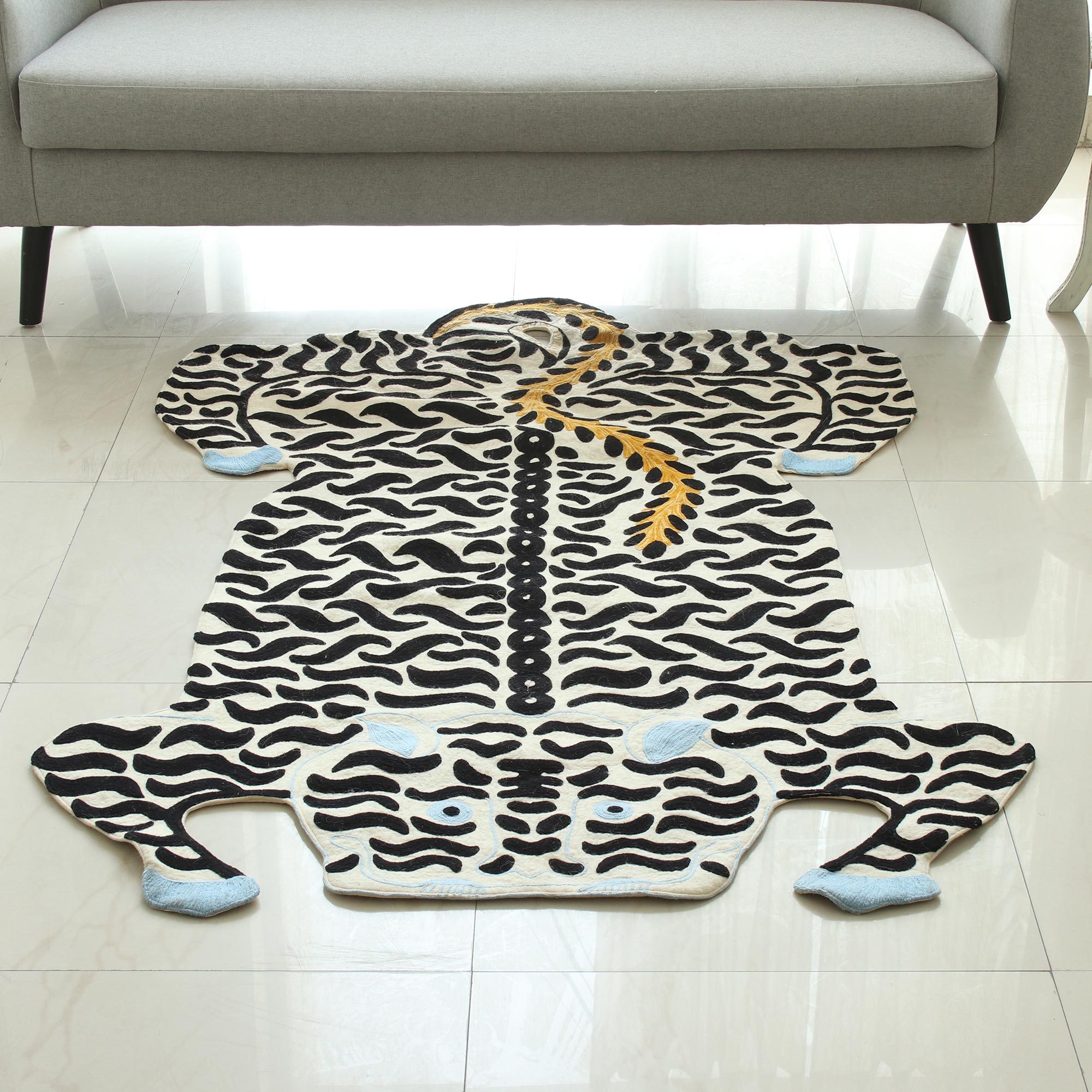 UNICEF Market | Chain-Stitched Wool White Tiger Theme Rug from India ...