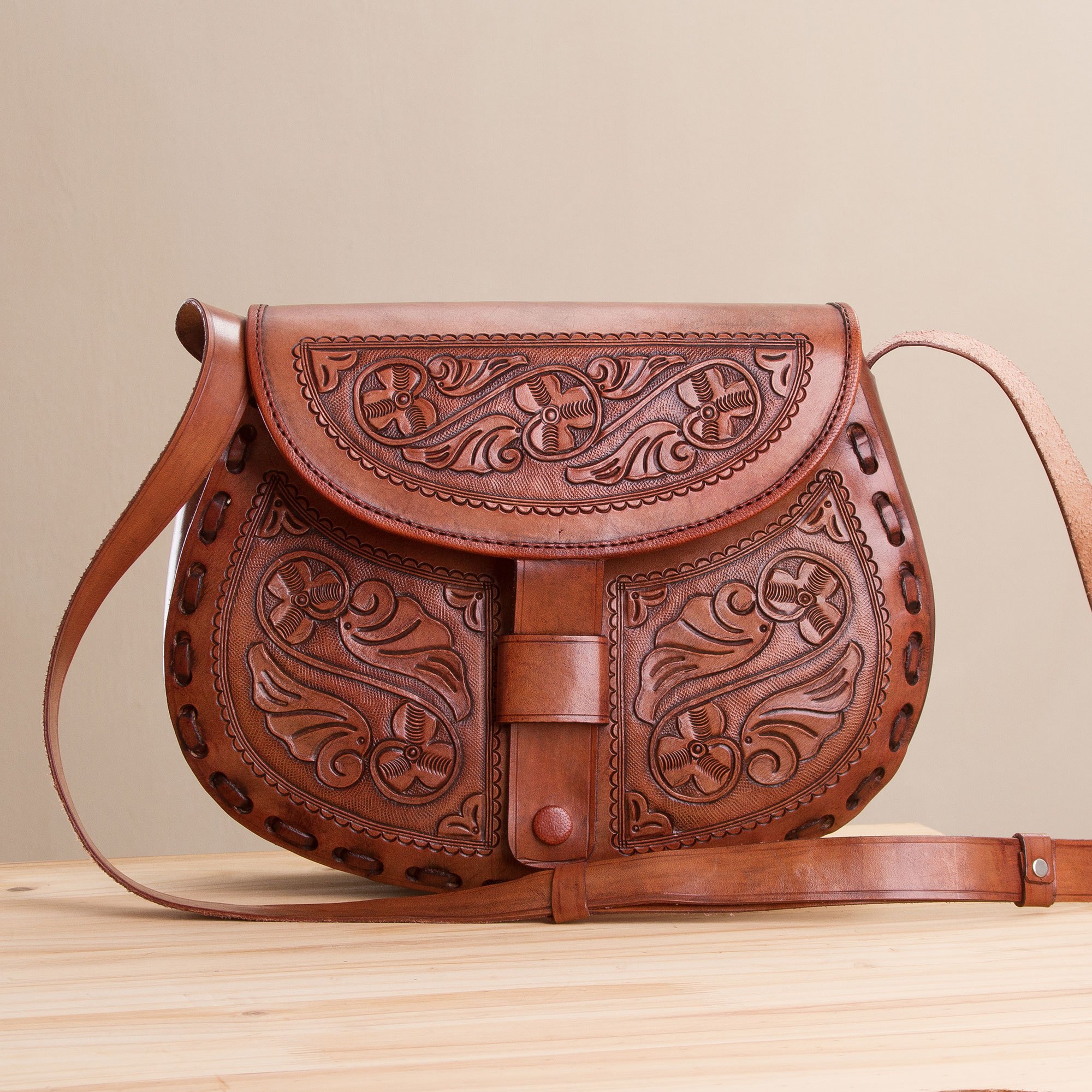 UNICEF Market | Handcrafted Colonial Leather Sling Handbag from Peru ...