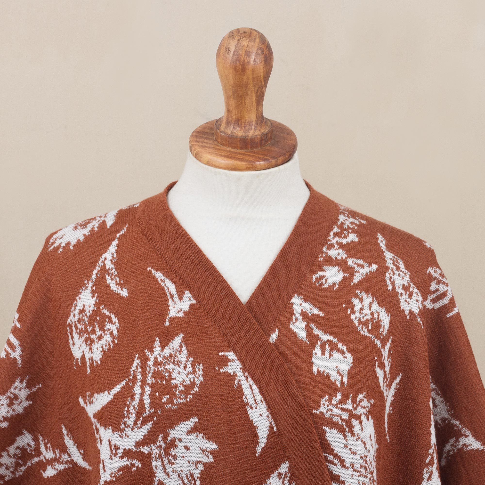 UNICEF Market | Reversible Spice and Eggshell Leaf Motif Alpaca Blend ...