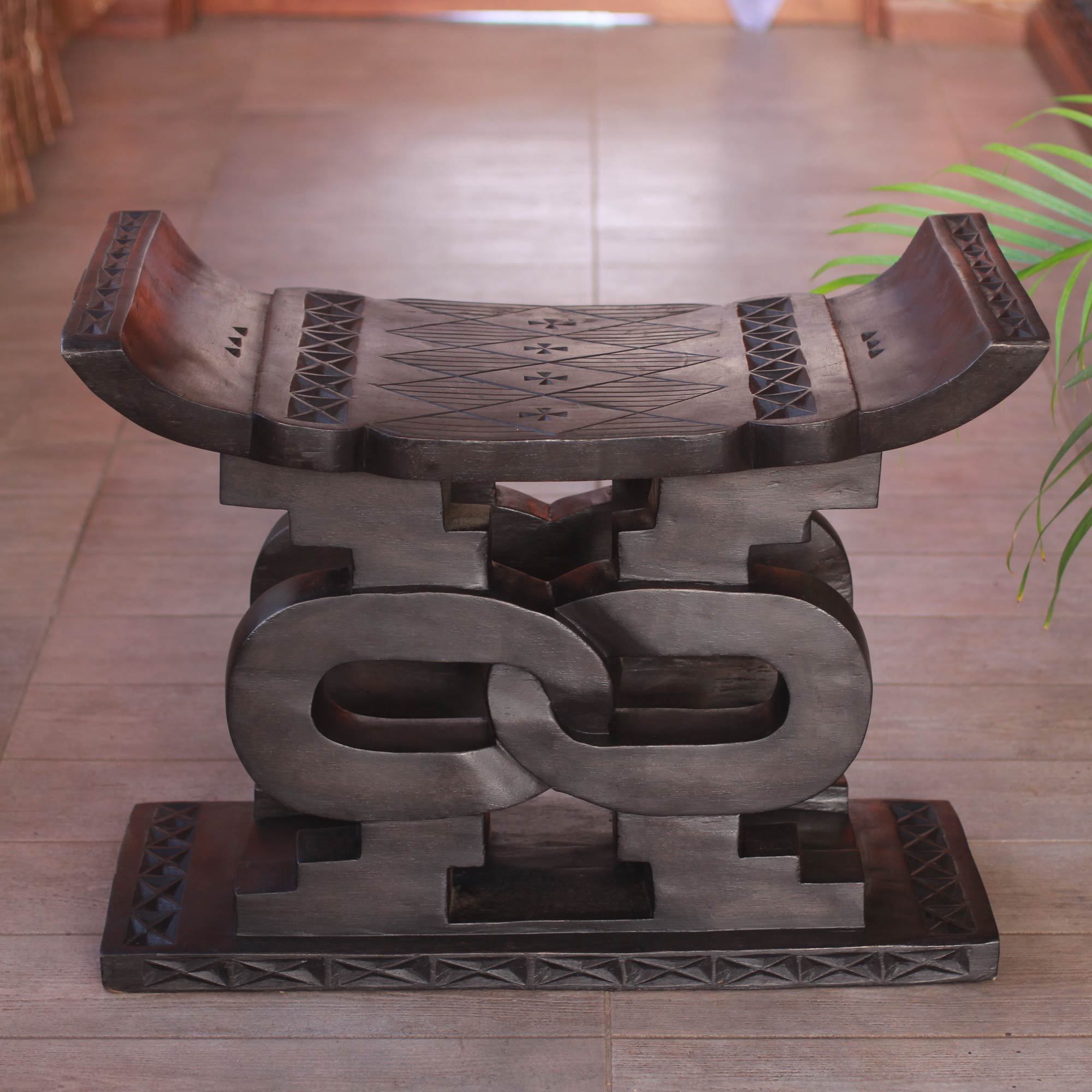 UNICEF Market | Wood Throne Stool - Songhorn Lagoon