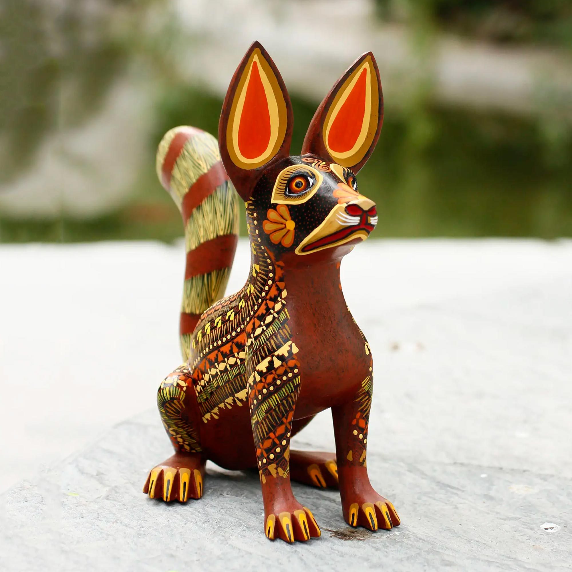 UNICEF Market | Alebrije sculpture - Xoloescuincle