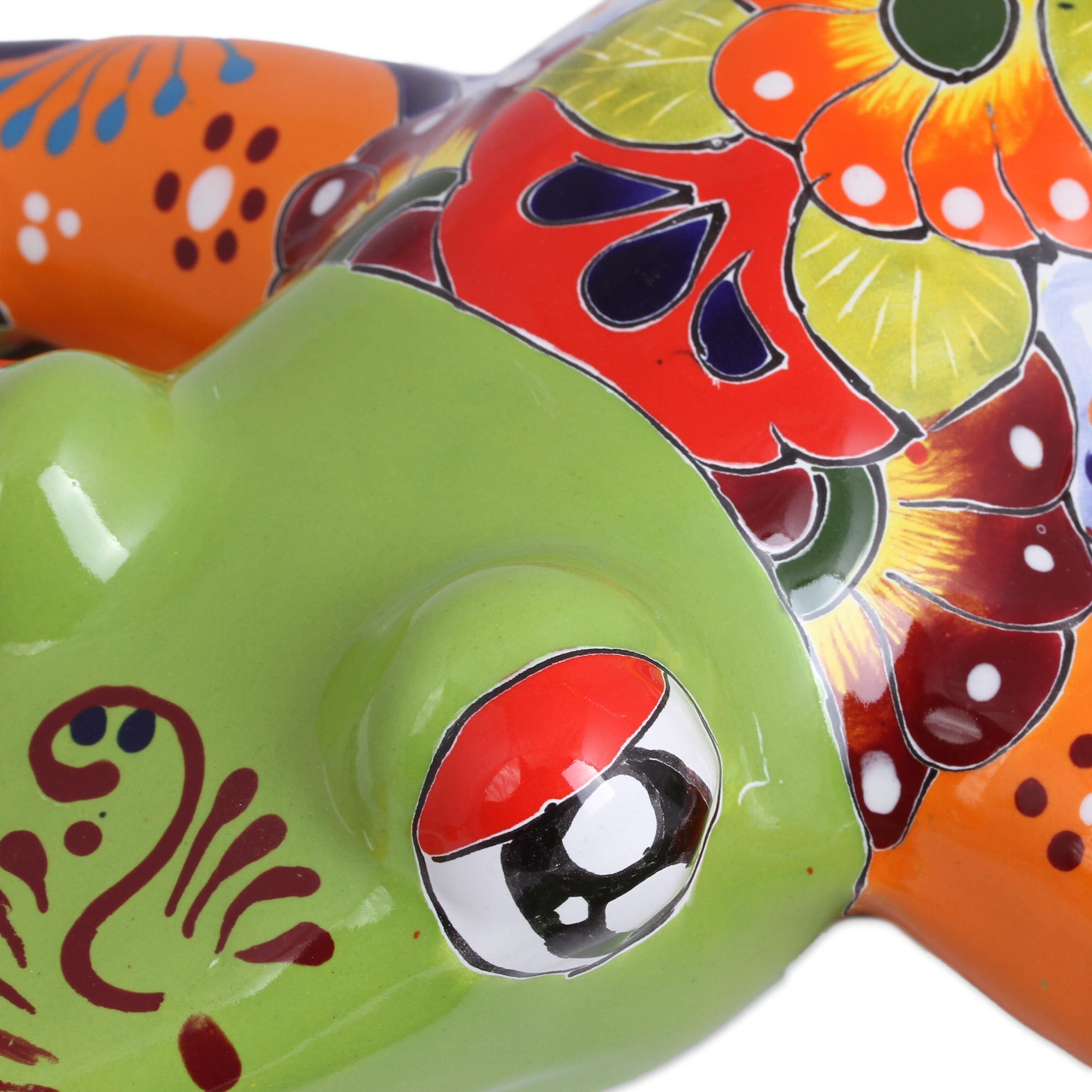 UNICEF Market | Hand-Painted Ceramic Tree Frog Wall Sculpture from ...